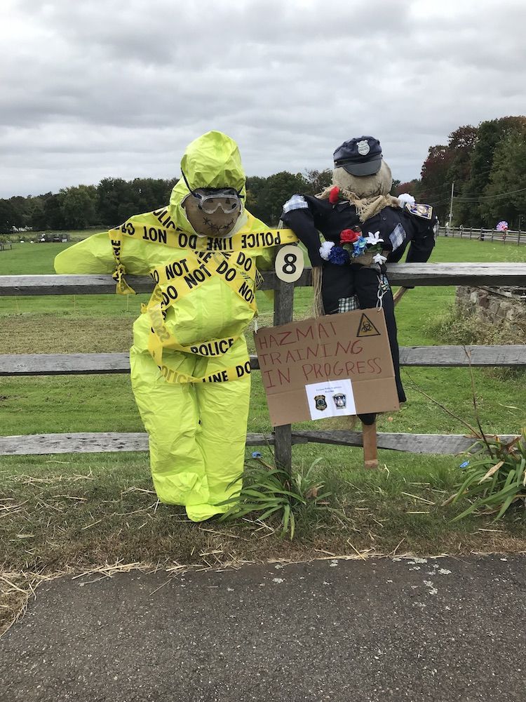 Annual Scarecrow Contest - Strong Family Farm